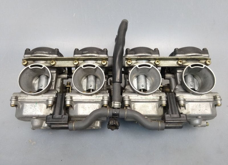 Suzuki Bandit GSF 600 S GN77B Vergaser Vergaserbatterie Carburator ...