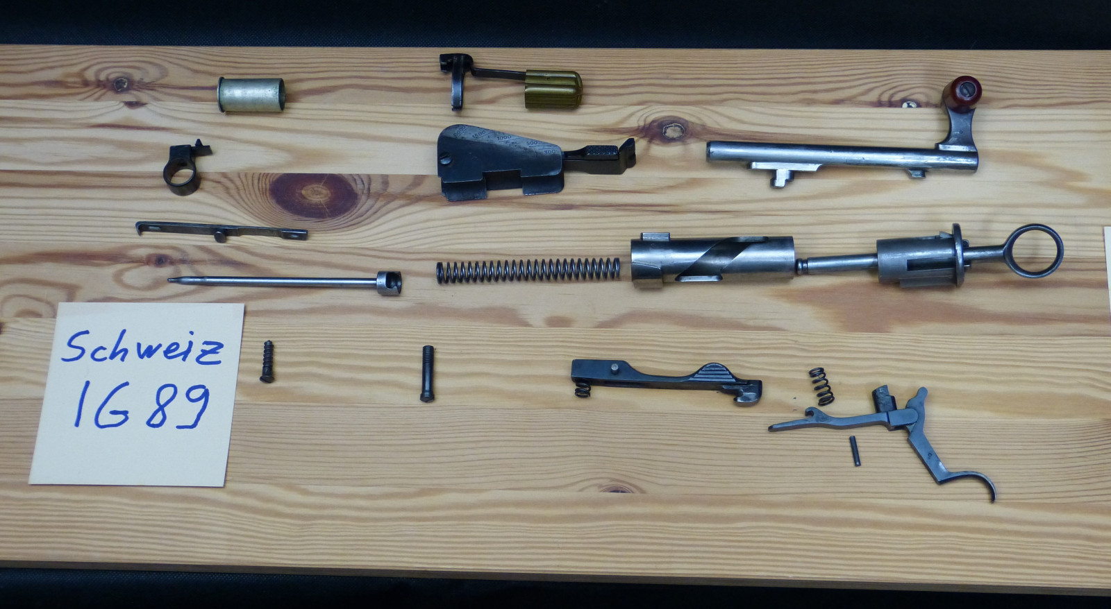 Schweiz Gewehr 89 Schaft und freie Teile - eGun